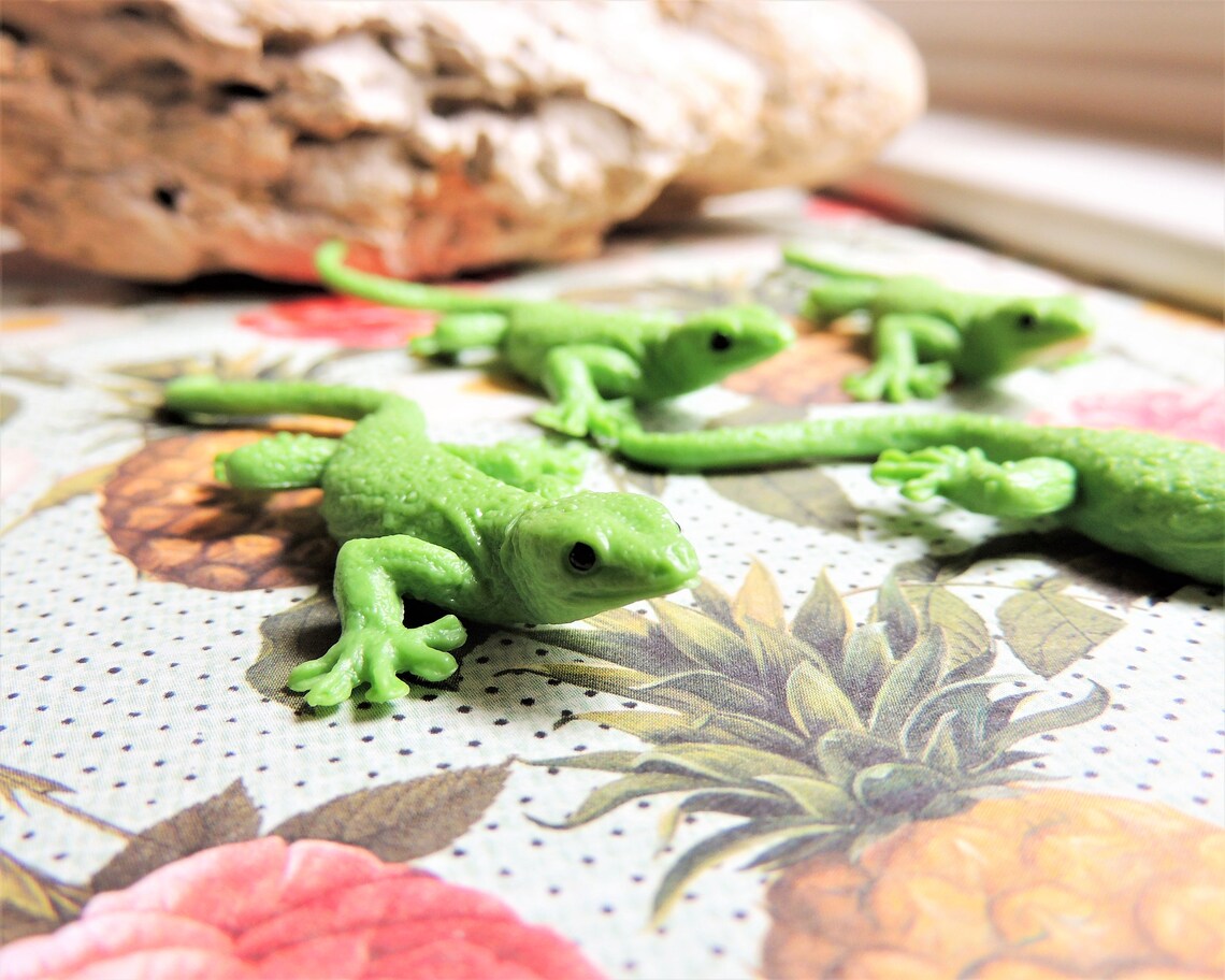 MINIATURE LIZARD Animal Figure Figurine Fairy Gardens - Etsy