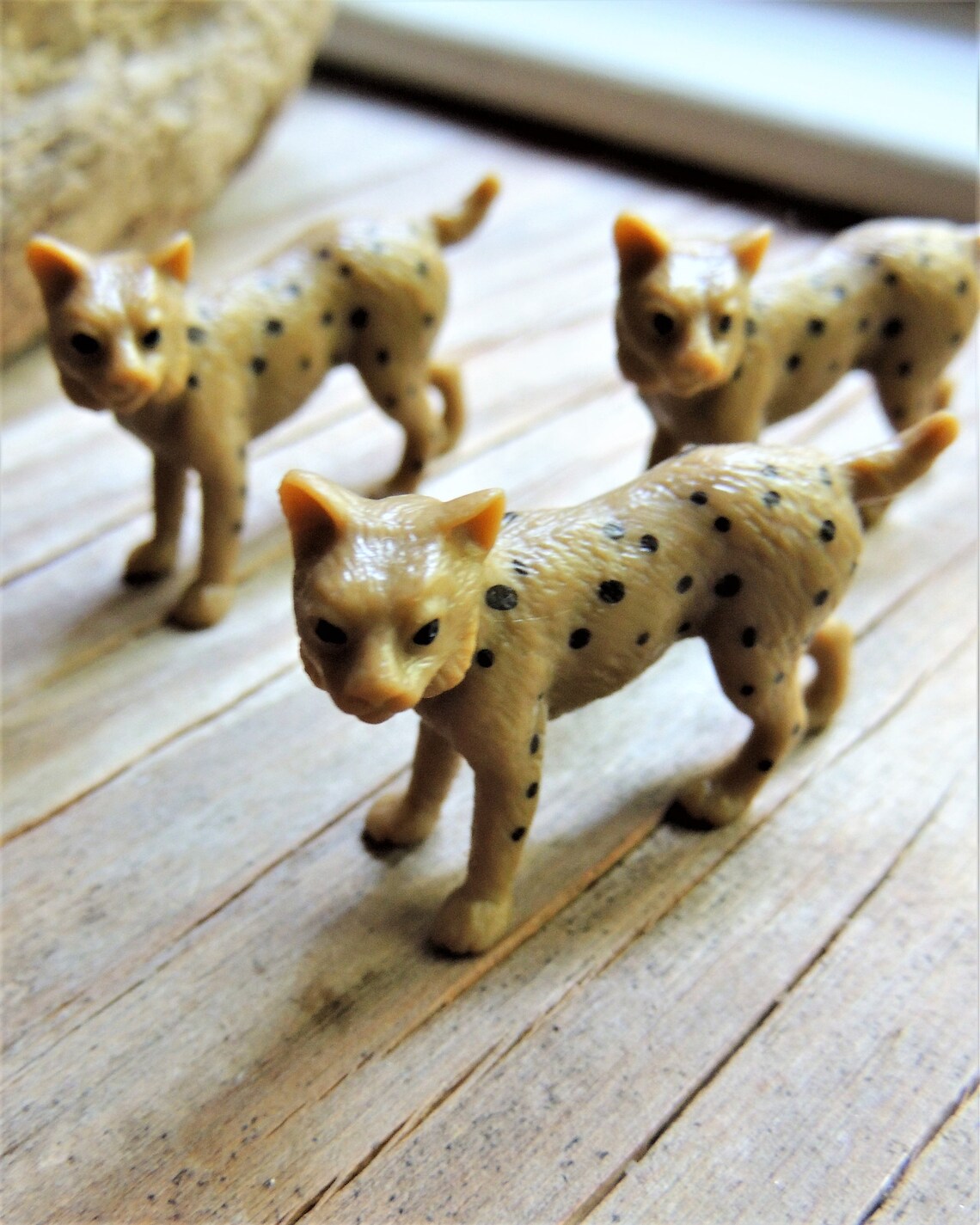 MINIATURE BOBCAT Animals Figures Figurines Diorama Terrarium - Etsy