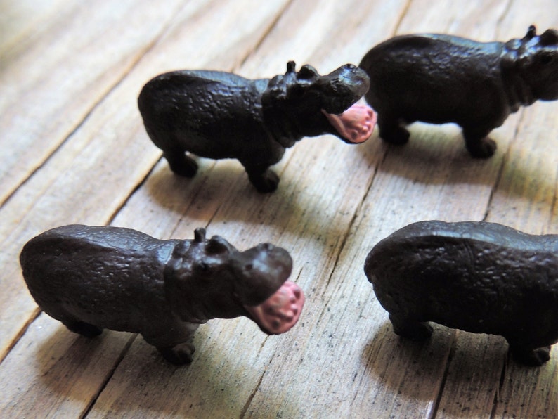 Miniature Hippo Tiny Realistic Figurine for Fairy Garden, Terrarium ...