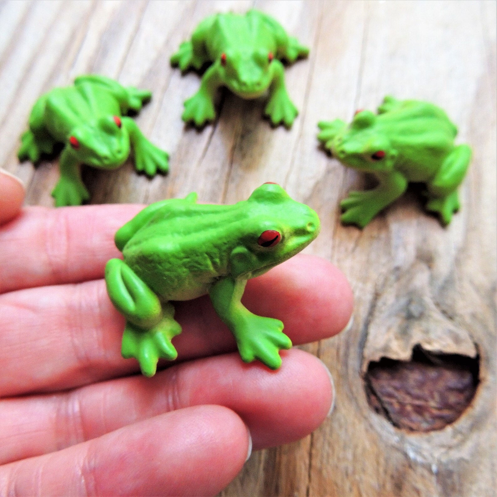 MINIATURE FROG Animal Figures Figurines Fairy Garden Dollhouse - Etsy