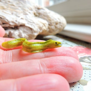 MINIATURE Eel Fish Animals Figure Figurines Fairy Garden Dollhouse ...