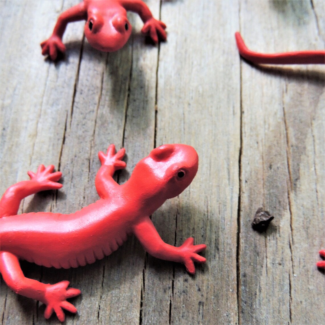 MINIATURE SALAMANDER Animal Figure Figurine Fairy Garden Dollhouse ...