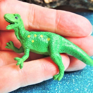 MINIATURE DINOSAUR ALLOSAURUS Animal Figures Figurine Fairy Gardens ...