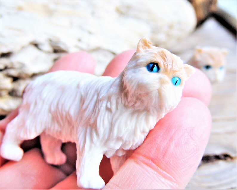 MINIATURE CAT FIGURINES Animal Mini Figure Birman Cats Kitten White ...
