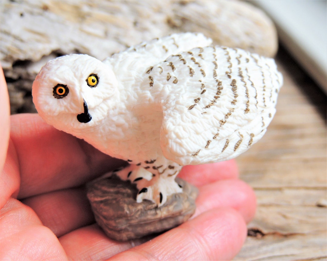 Large MINIATURE SNOWY OWL Bird Animals Figure Figurine Dollhouse Fairy ...
