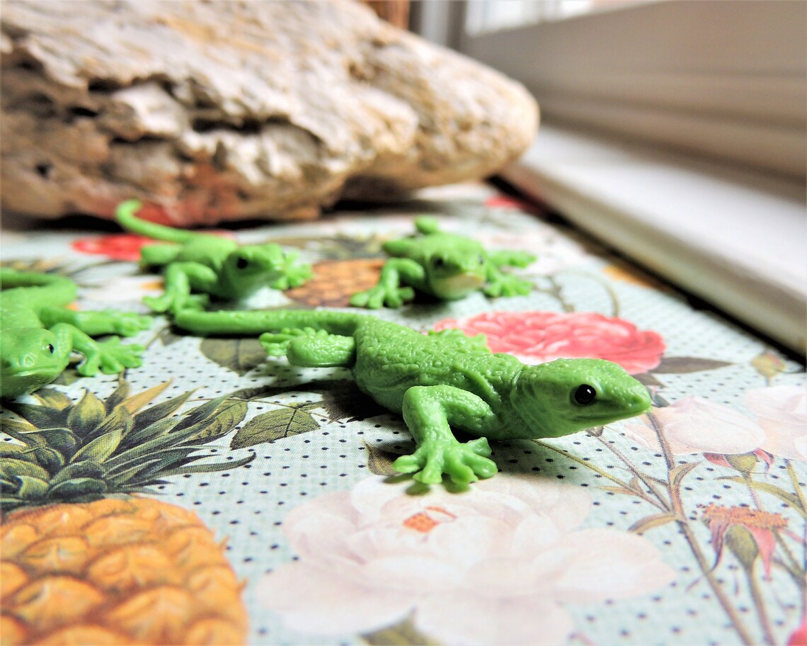 MINIATURE LIZARD Animal Figure Figurine Fairy Gardens - Etsy