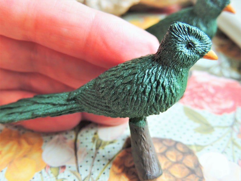 MINIATURE QUETZAL Bird Plastic Animals Figure Figurine - Etsy