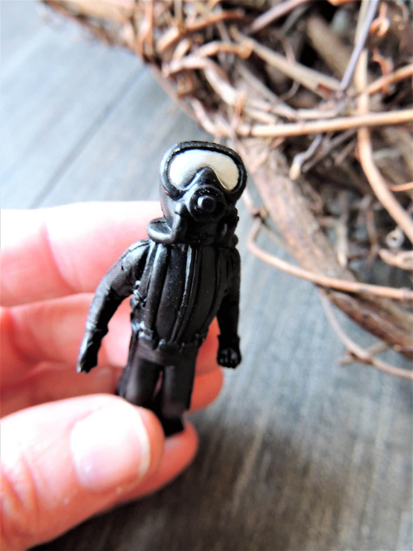MINIATURE SCUBA DIVER Figure Figurine Fairy Garden Dollhouse Diorama ...