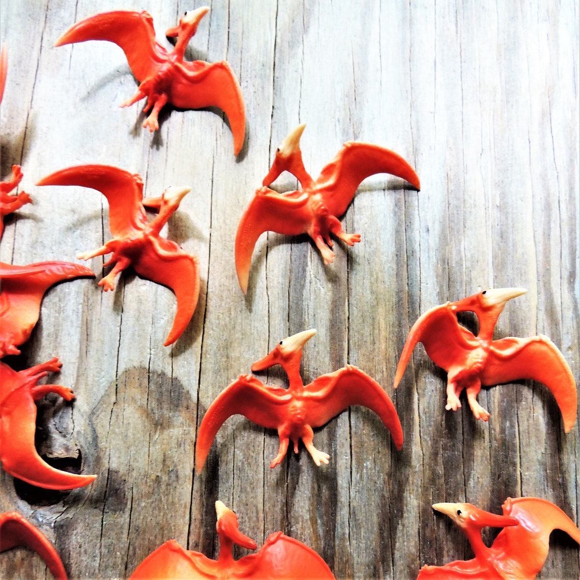 MINIATURE DINOSAUR Pterodactyl Dino Plastic Toy Figure Figurine ...
