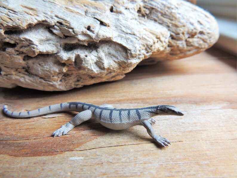 MINIATURE DESERT MONITOR Lizard Animal Figurines Figure Fairy - Etsy