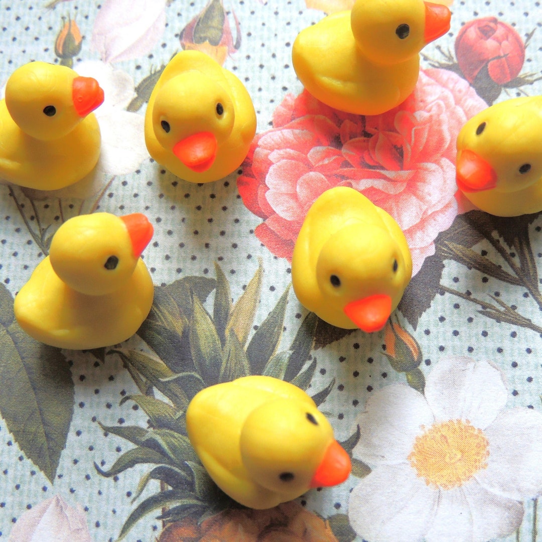 Set of 30 MINIATURE RUBBER DUCKS Ducky Tiny Micro Mini for Fairy ...