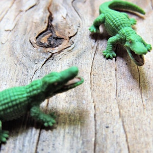 MINIATURE ALLIGATORS: Set of Tiny Animal Mini Figures Figurine Fairy ...