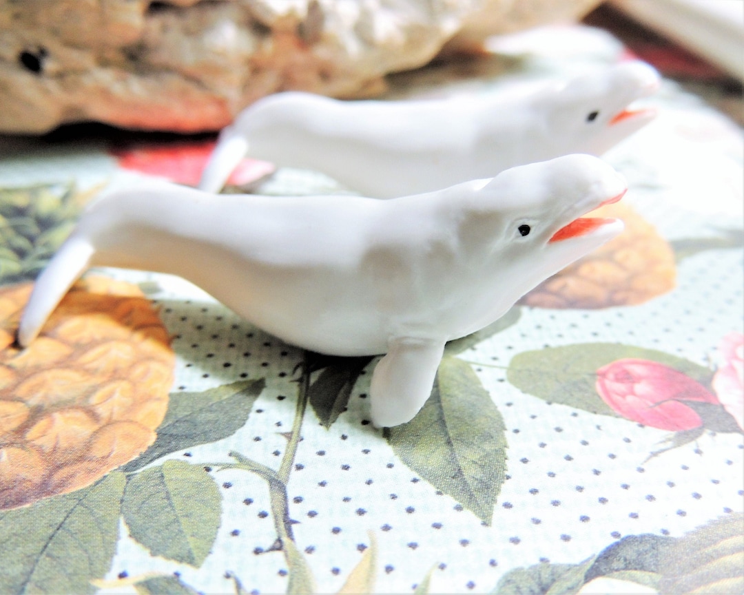 MINIATURE BELUGA WHALE Figurine Animals Figures Fairy Garden Dollhouse ...