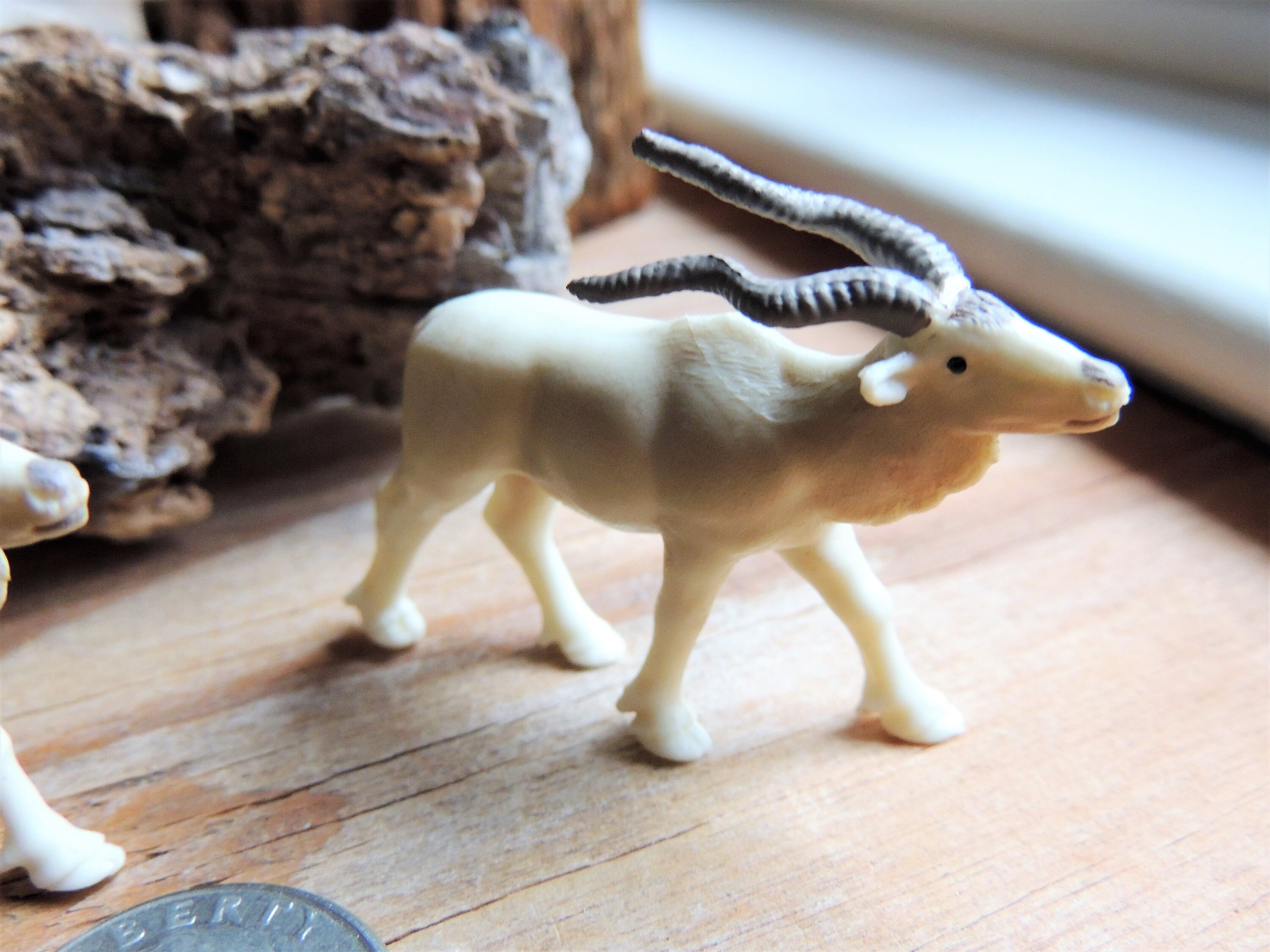 MINIATURE WHITE ANTELOPE Addax Animal Figurine Fairy Garden Dollhouse ...