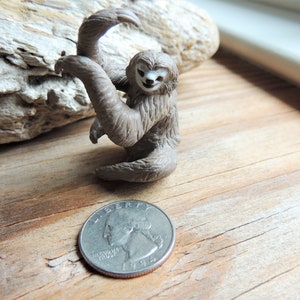 MINIATURE 3-toed Sloth Figurine Animal Fairy Garden Dollhouse Diorama ...
