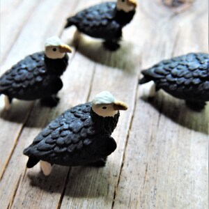 MINIATURE EAGLE Bird Animal Mini Figurines Figures Dollhouse Terrarium ...