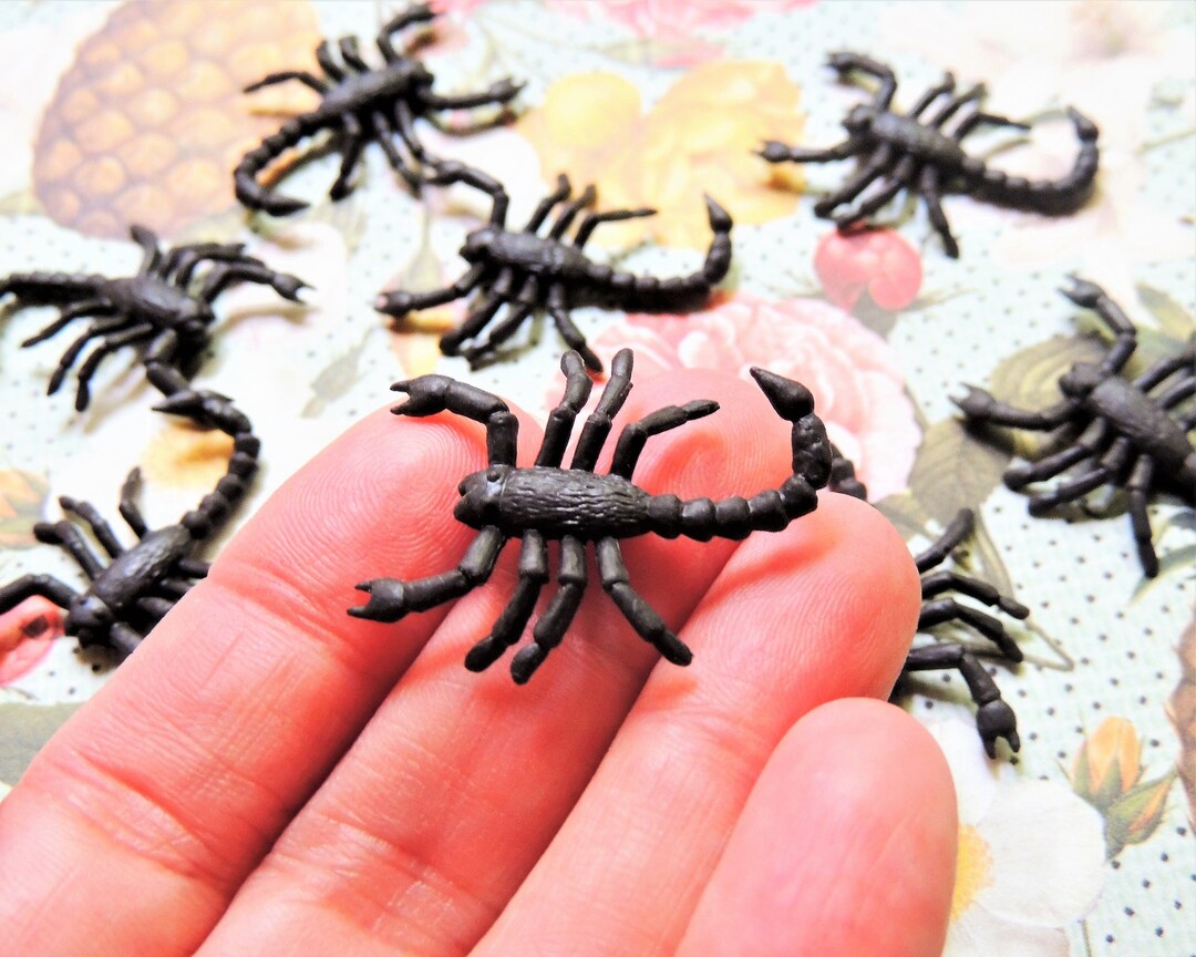 MINIATURE SCORPION Tiny Soft Miniatures Desert Animals Micro Mini Fairy ...