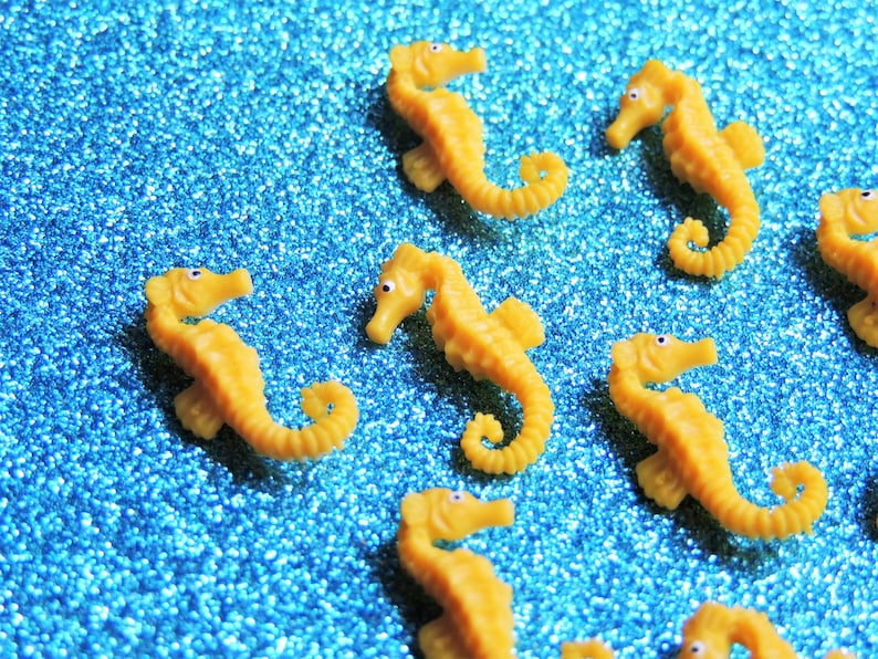 SEAHORSE MINIATURE Sea Life Animals Sea Horse Figurine Figures - Etsy
