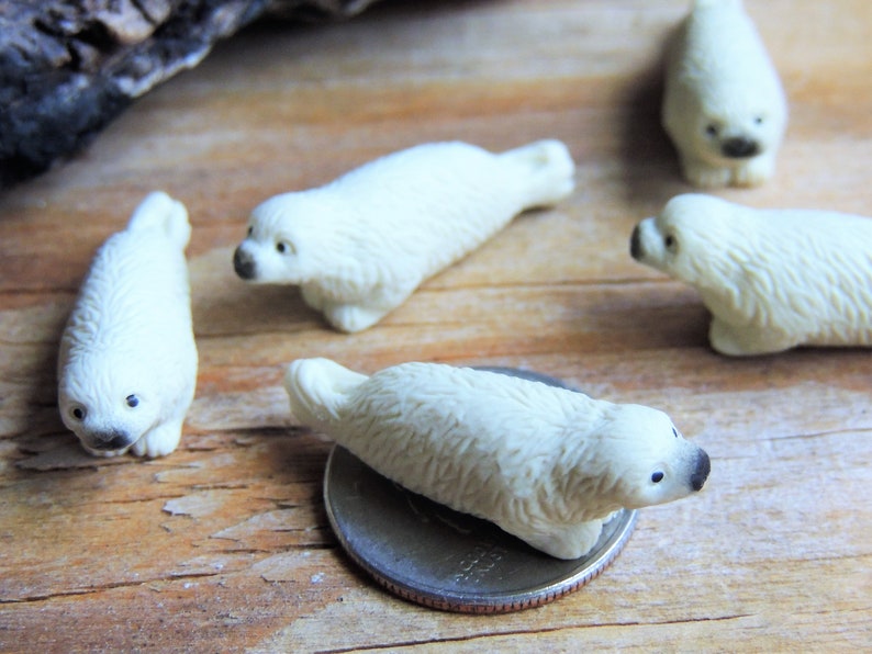 Tiny MINIATURE HARP SEAL Pup Animals Figurines Figures Terrarium Fairy ...