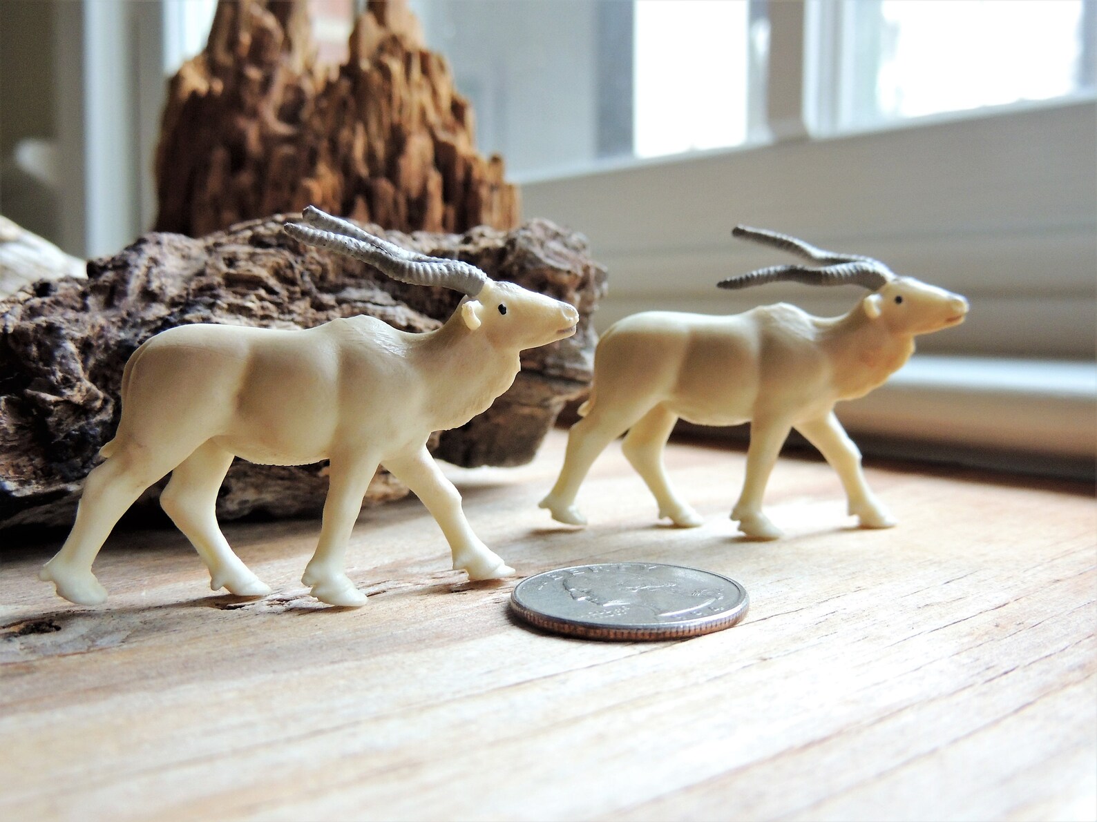 MINIATURE WHITE ANTELOPE Addax Animal Figurine Fairy Garden Dollhouse ...