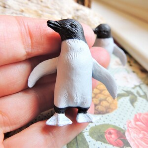 MINIATURE ADELIE PENGUIN Animal Figurine Mini Figures Diorama Terrarium ...