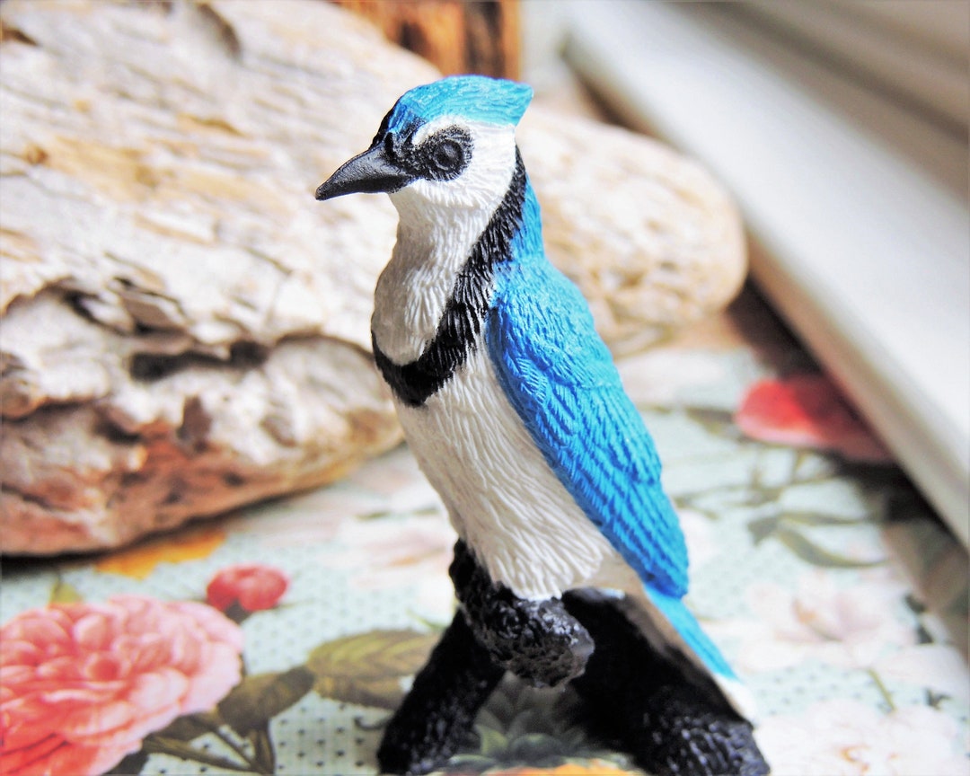MINIATURE BIRD Blue Jay Animals Figures Figurine Dollhouse Fairy Garden ...