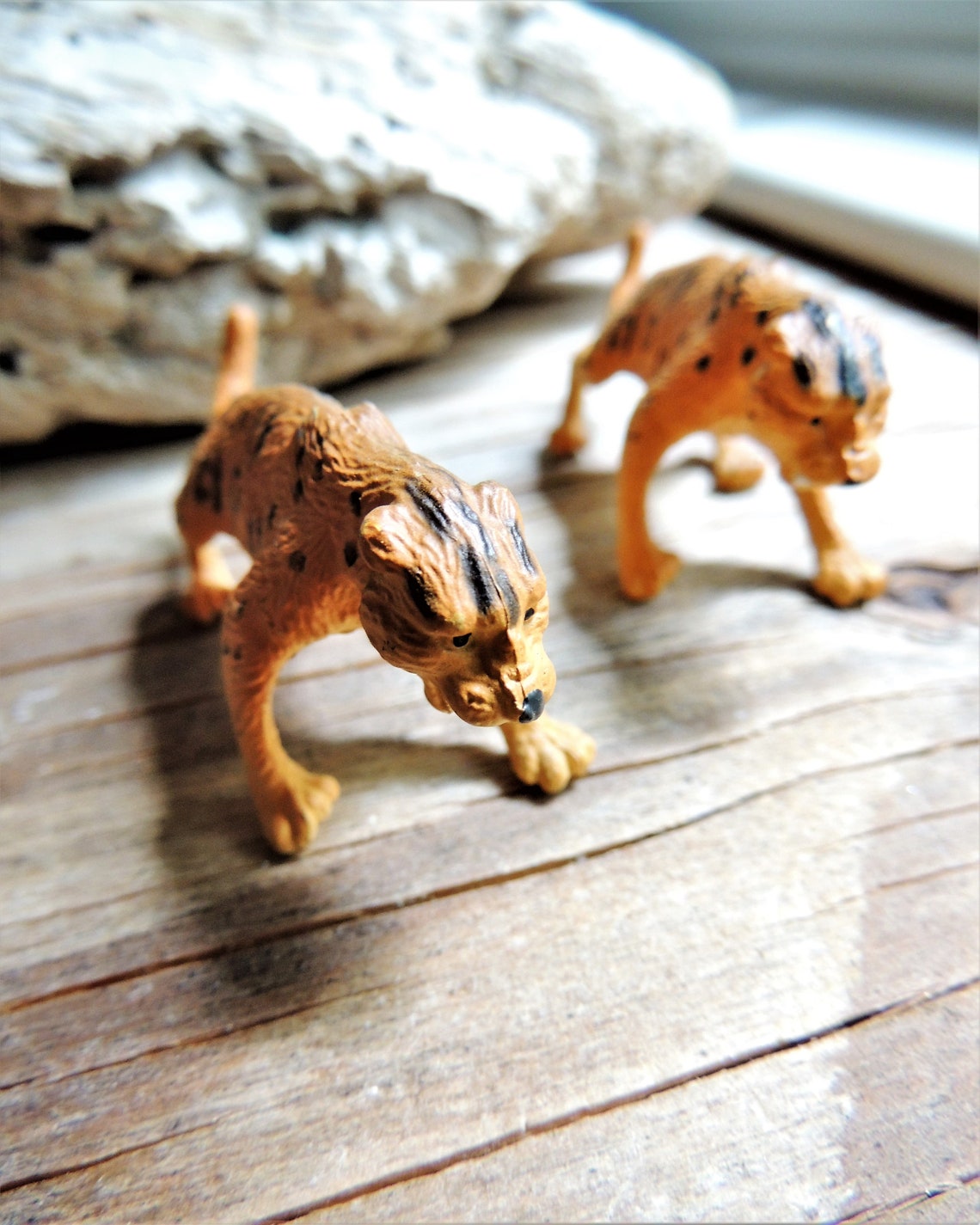 JAGUAR MINIATURE ANIMAL Figure Figurine Panther Fairy Garden Dollhouse ...