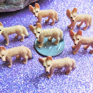 FENNEC FOX MINIATURE: Cute Tiny Mini Fox Animal Figurines Figures ...