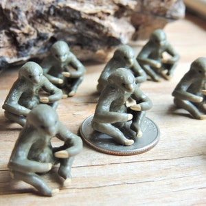 Tiny MINIATURE SLOTH Animal Figurine Figures Dollhouse Diorama ...