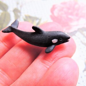 Killer Whale MINIATURE Orca Ocean Animal Figure Figurines Dollhouse ...