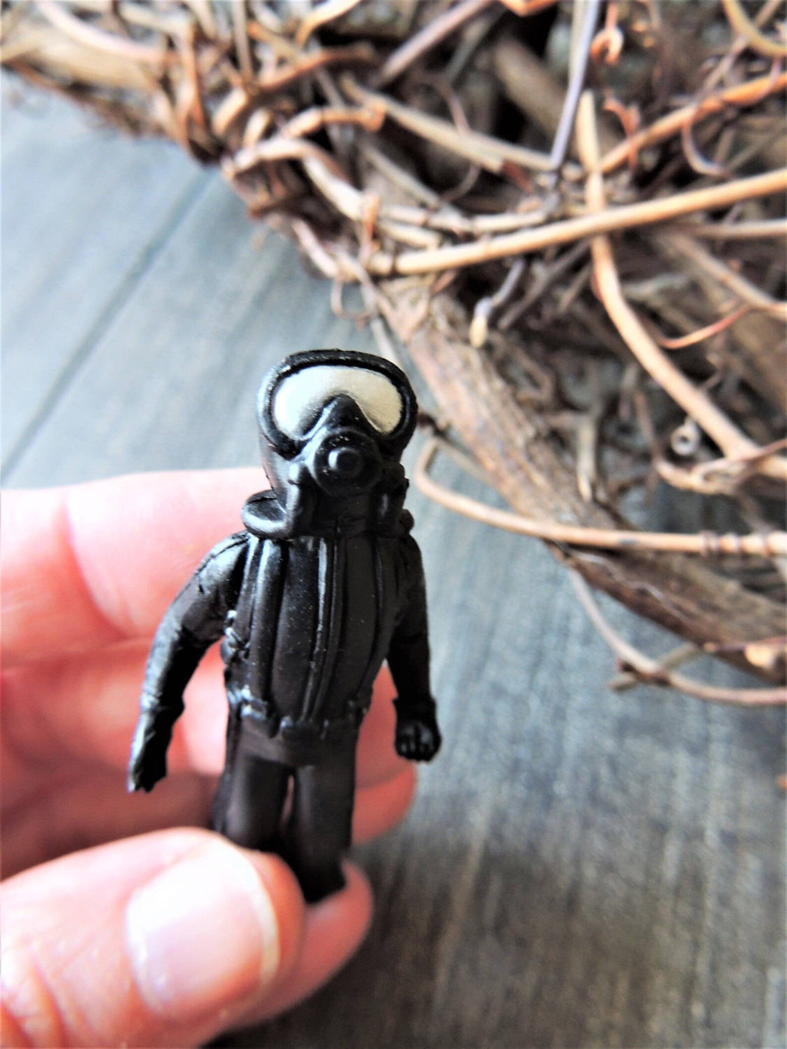 MINIATURE SCUBA DIVER Figure Figurine Fairy Garden Dollhouse Diorama ...