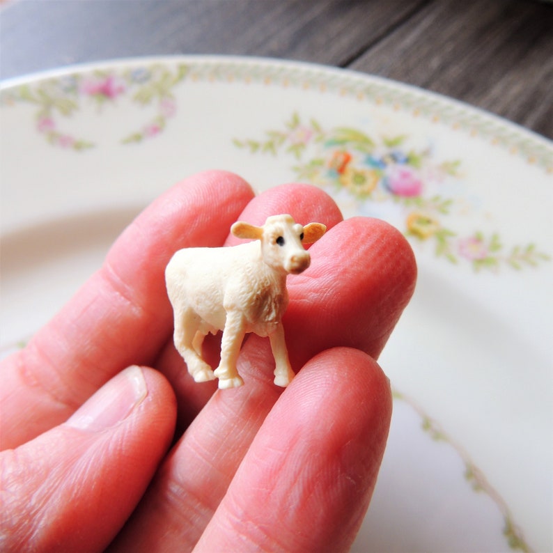 WHITE COW MINIATURE Farm Animal Figures Figurine for Dollhouse Dolls ...