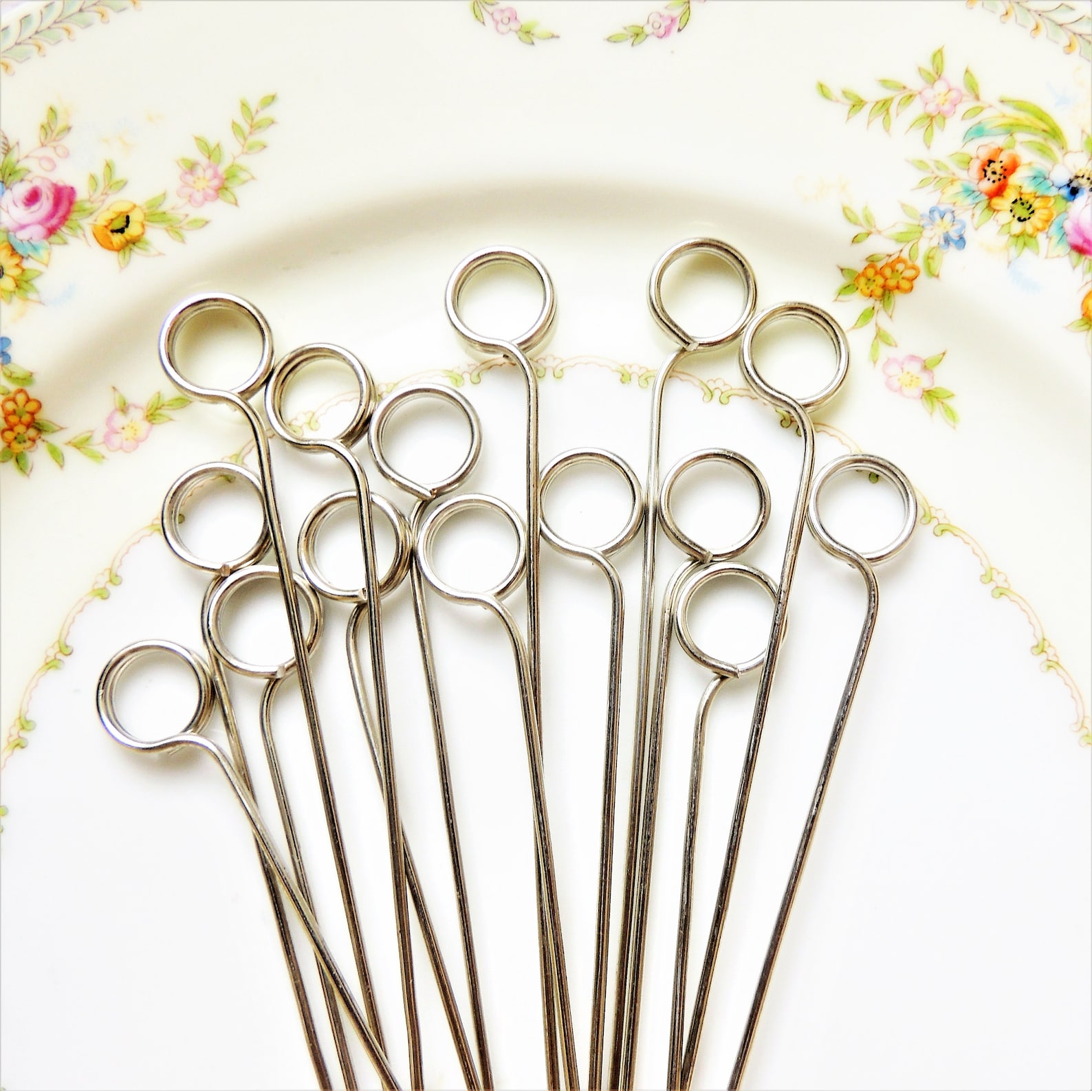 Wire PLACE CARD HOLDERS Silver Gold Table Number Holders Diy Swirl ...