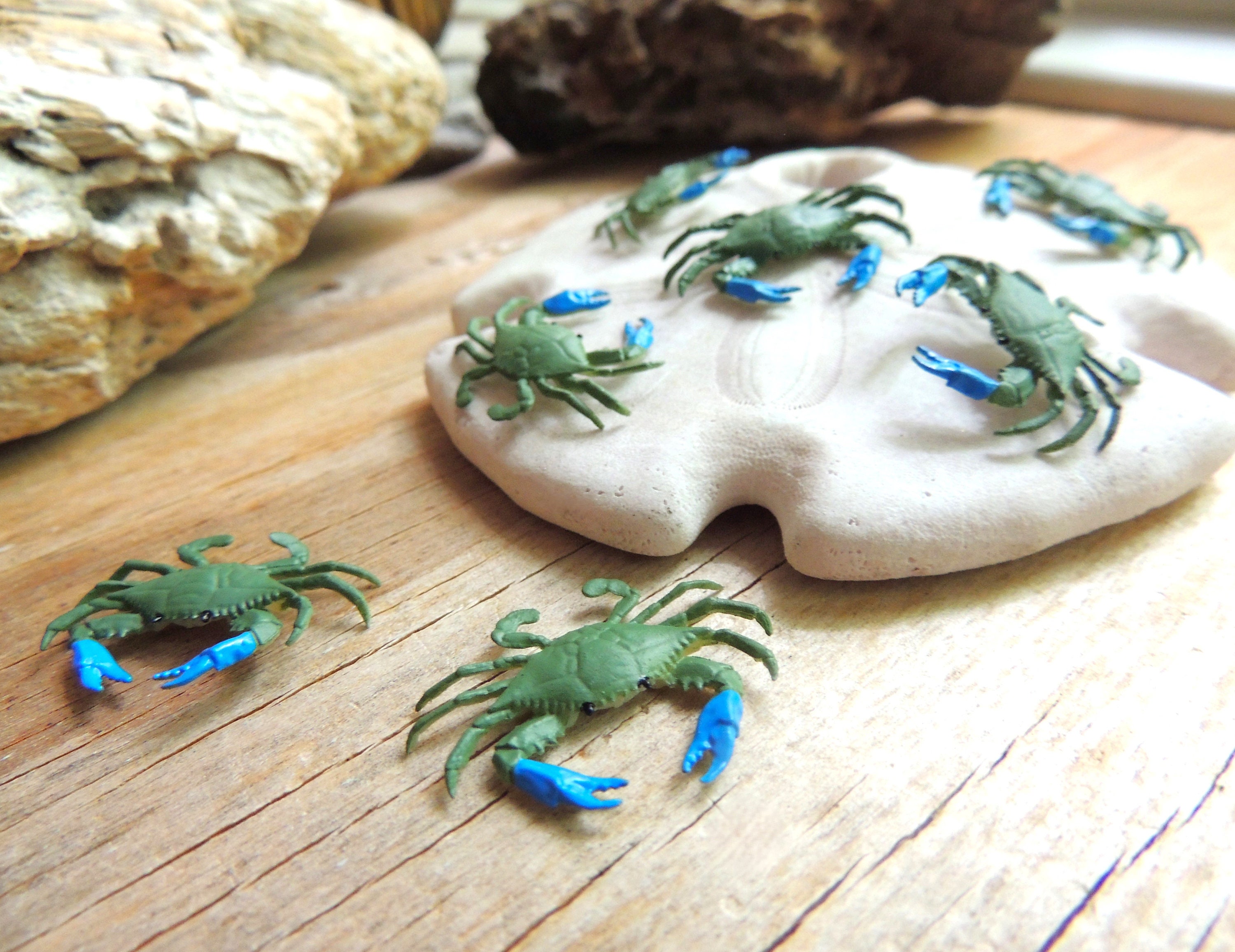 Tiny CRAB MINIATURES Sea Life Animal Figurine Mini Figure Dollhouse ...