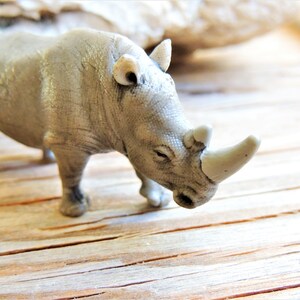 MINIATURE WHITE RHINO Animal Figurines Figures Fairy Garden Dollhouse ...