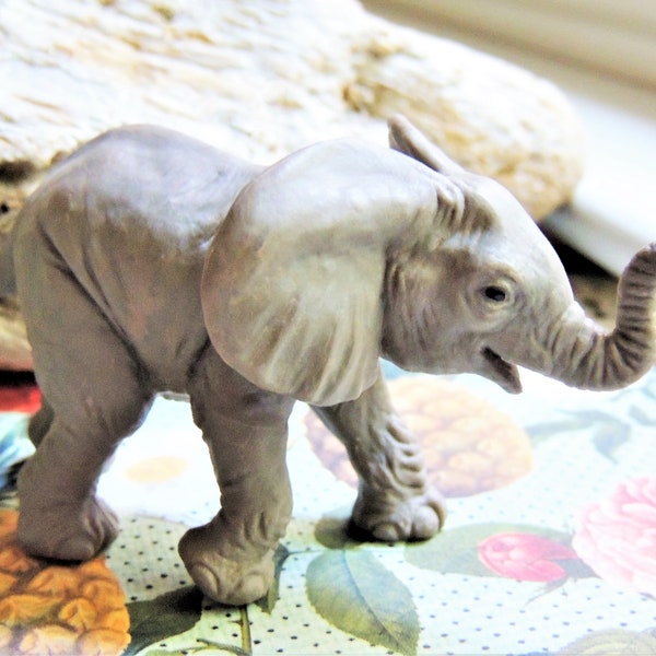 Plastic Elephant - Etsy