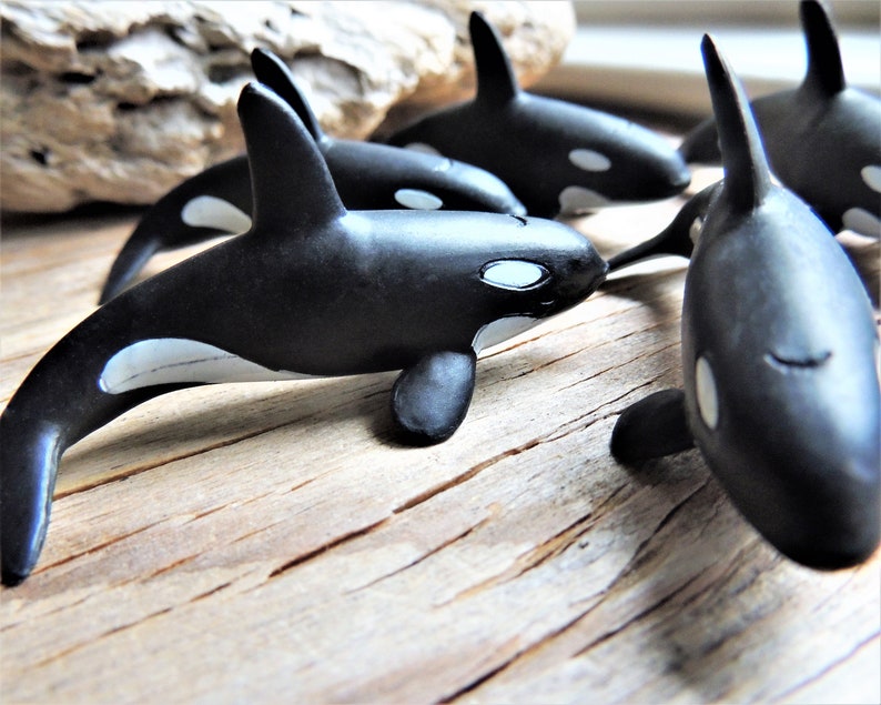 MINIATURE KILLER WHALE Orca Animal Figures Figurines Dollhouse | Etsy