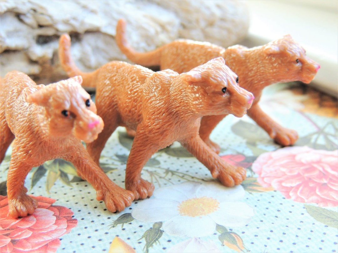 MINIATURE MOUNTAIN LION Animals Figures Figurines Dollhouse Fairy ...