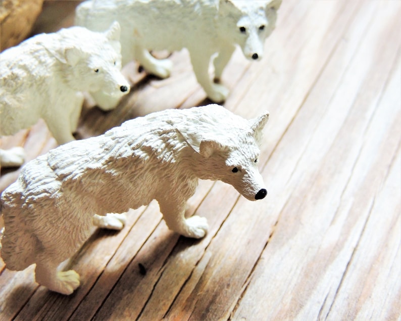 MINIATURES WHITE WOLF Animal Figures Figurines Dollhouse | Etsy