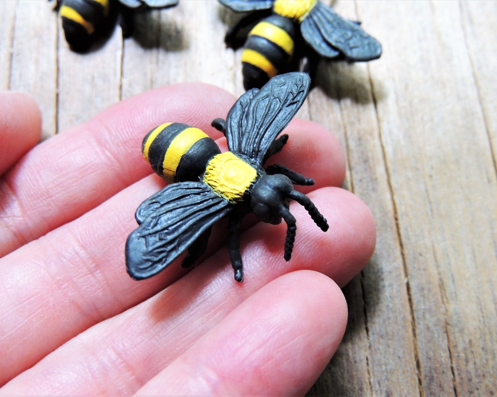 Set of Tiny MINIATURE Bumble Bees Insect Animal Mini Figures - Etsy