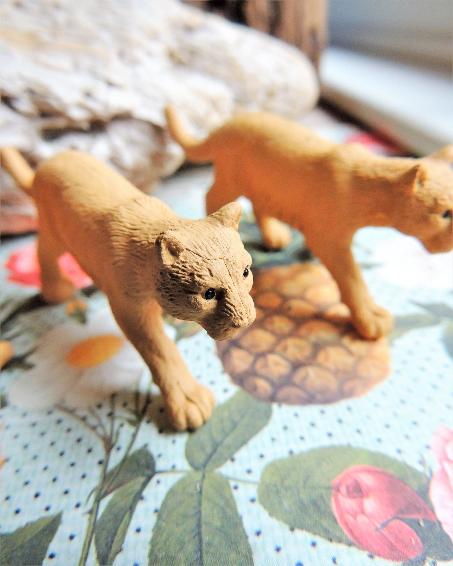 MINIATURE MOUNTAIN LION Animals Figures Figurines Dollhouse | Etsy