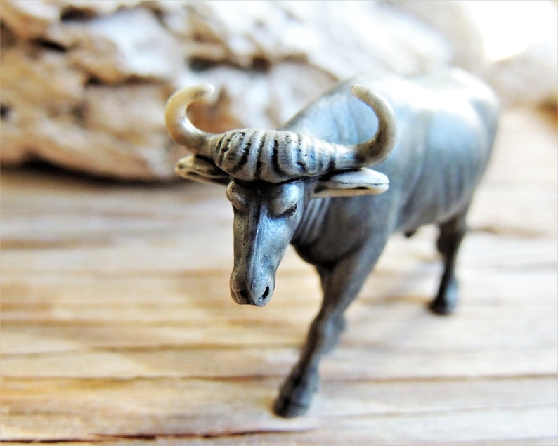 MINIATURE CAPE BUFFALO Animal Figurines Figures Fairy Garden - Etsy