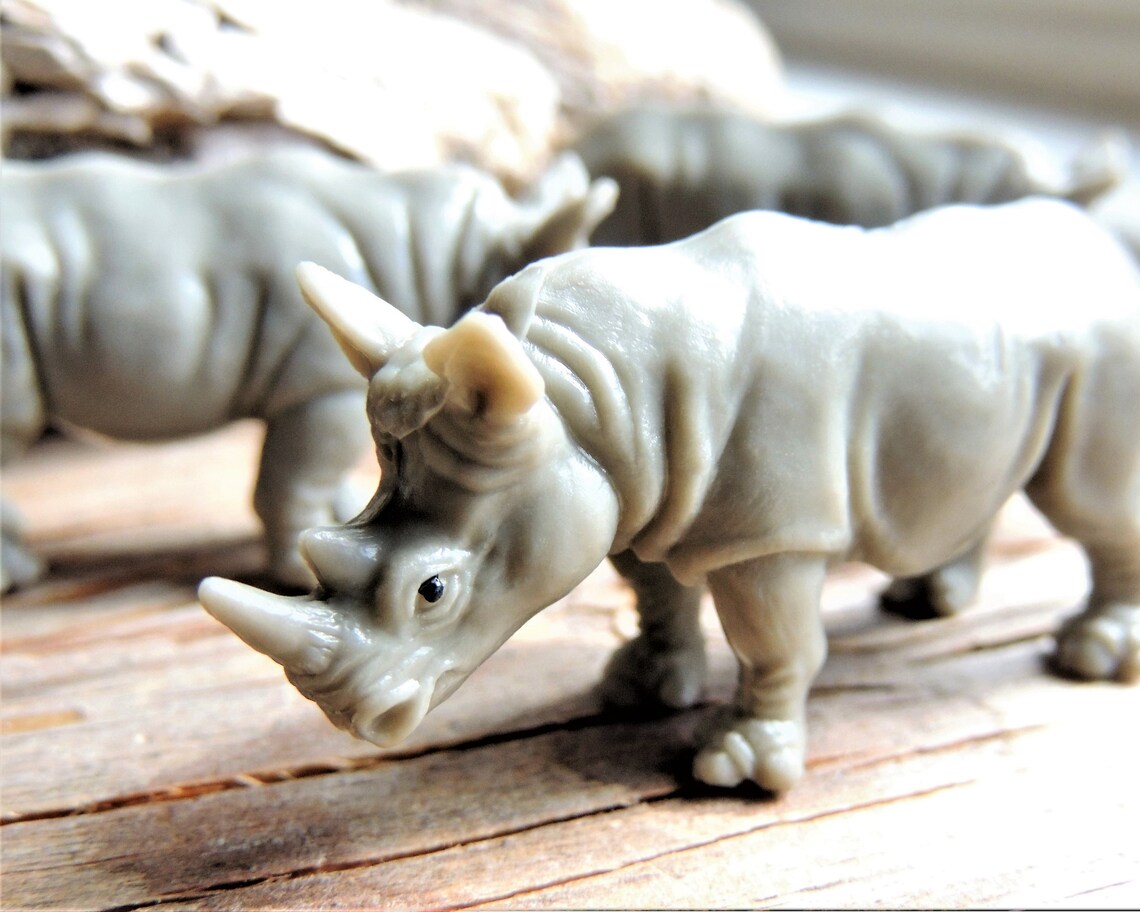 MINIATURE RHINO Animal Figurines Figures Fairy Gardens Dollhouse ...
