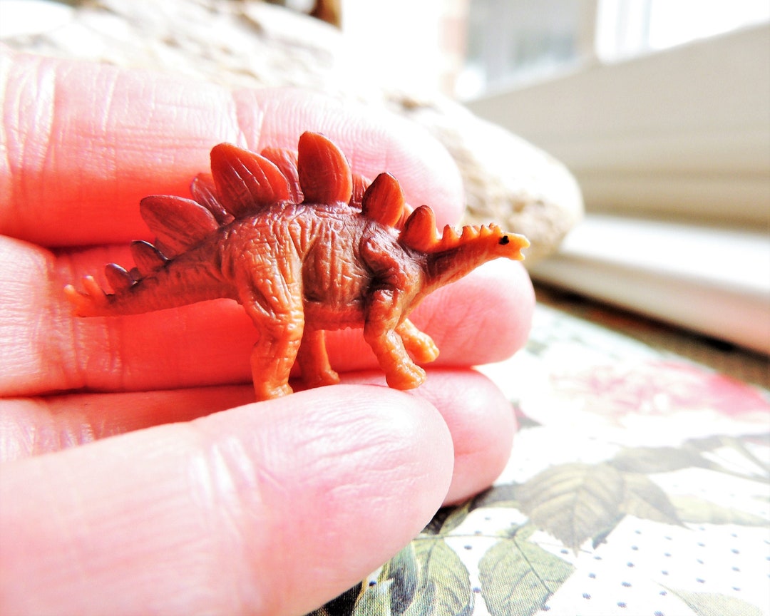 Tiny MINIATURE DINOSAUR Stegosaurus Figurine Figure Fairy Garden ...