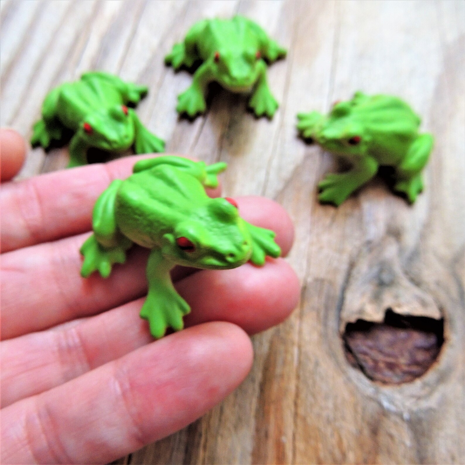 MINIATURE FROG Animal Figures Figurines Fairy Garden Dollhouse - Etsy