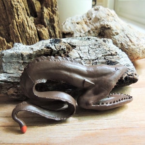 MINIATURE GULPER FISH Pelican Eel Deep Sea Animal Figure Figurine ...