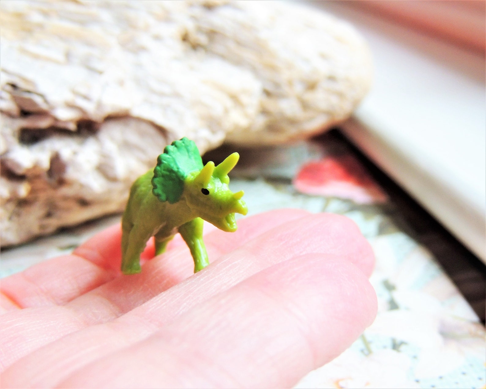 MINIATURE DINOSAUR Triceratops Figurine Figure Tiny Dino Fairy Garden ...