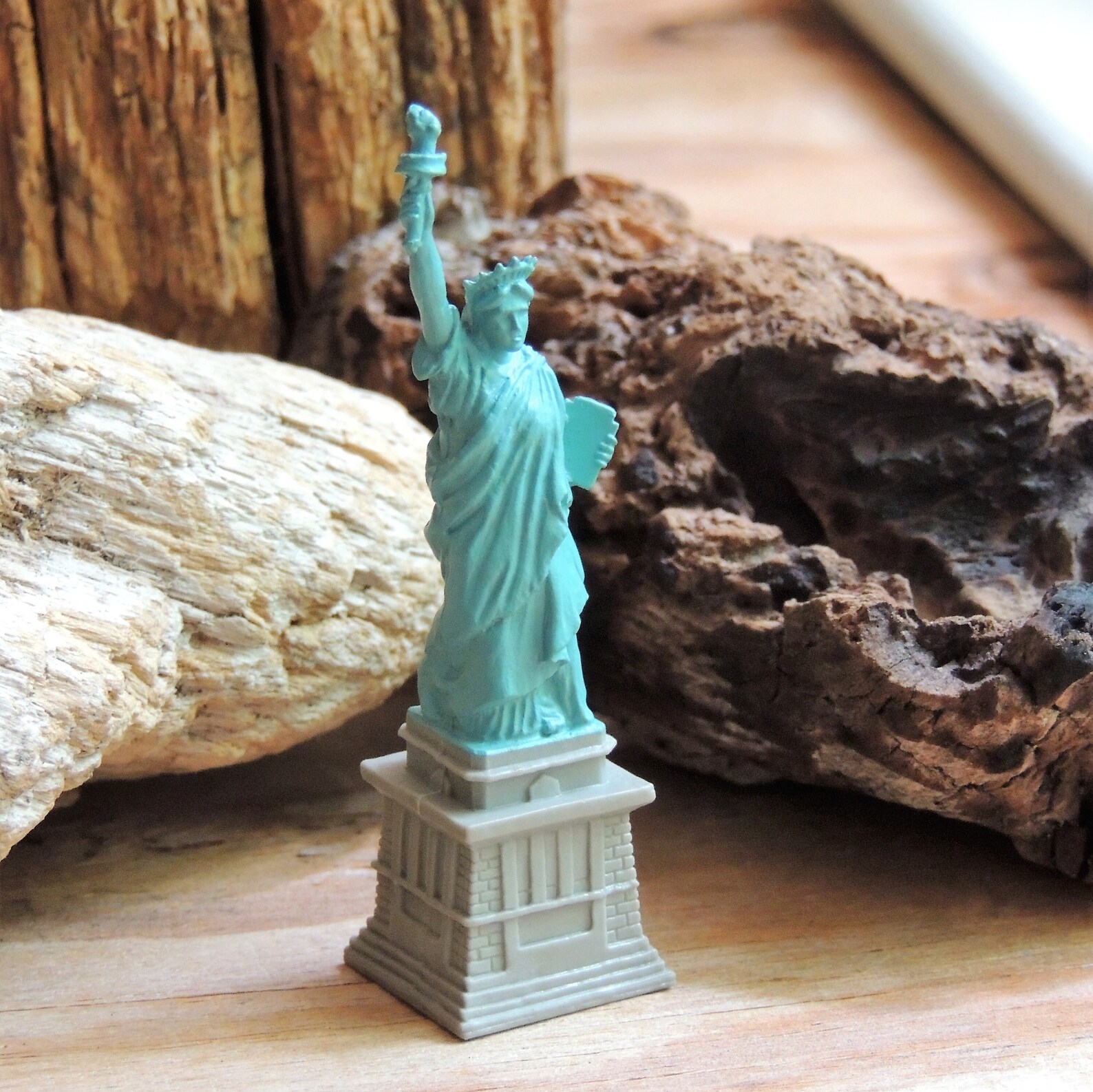 MINIATURE Statue of Liberty Figures Figurine Diorama Fairy Garden ...