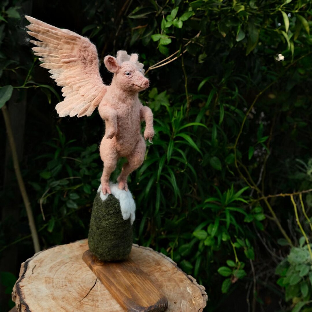 Needle Felted Flying Pig Christmas Tree Topper: Whimsical Wool Ornament ...