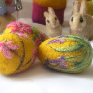 Needle Felted Waldorf Easter Egg/bloomy Plum/needle Felt by Daria Lvovsky - Etsy